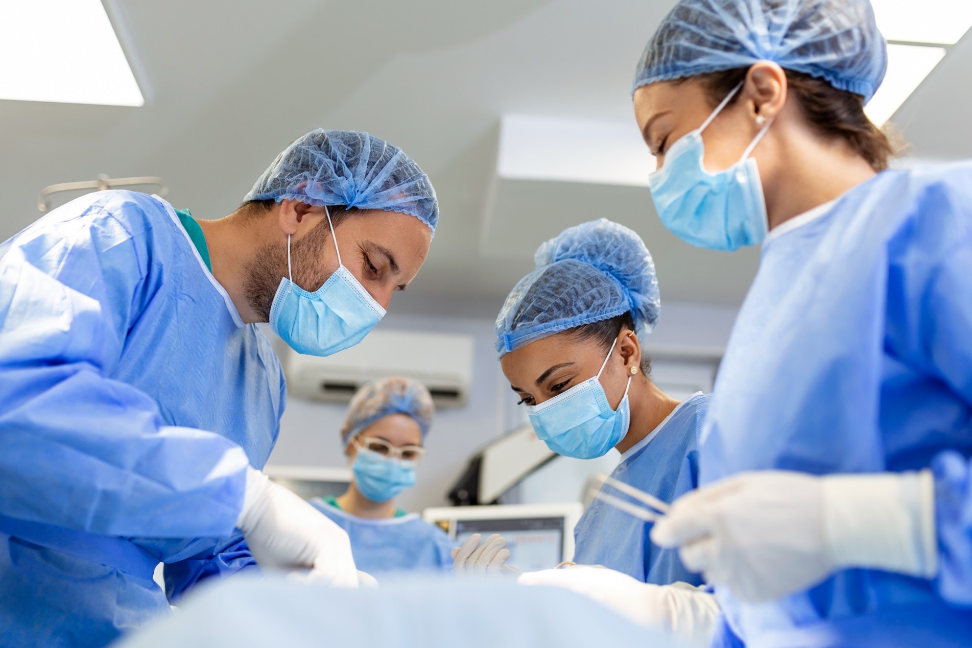 ¿Cuándo es necesaria la cirugía de mama en Valencia? - Grupo Quirúrgico ...